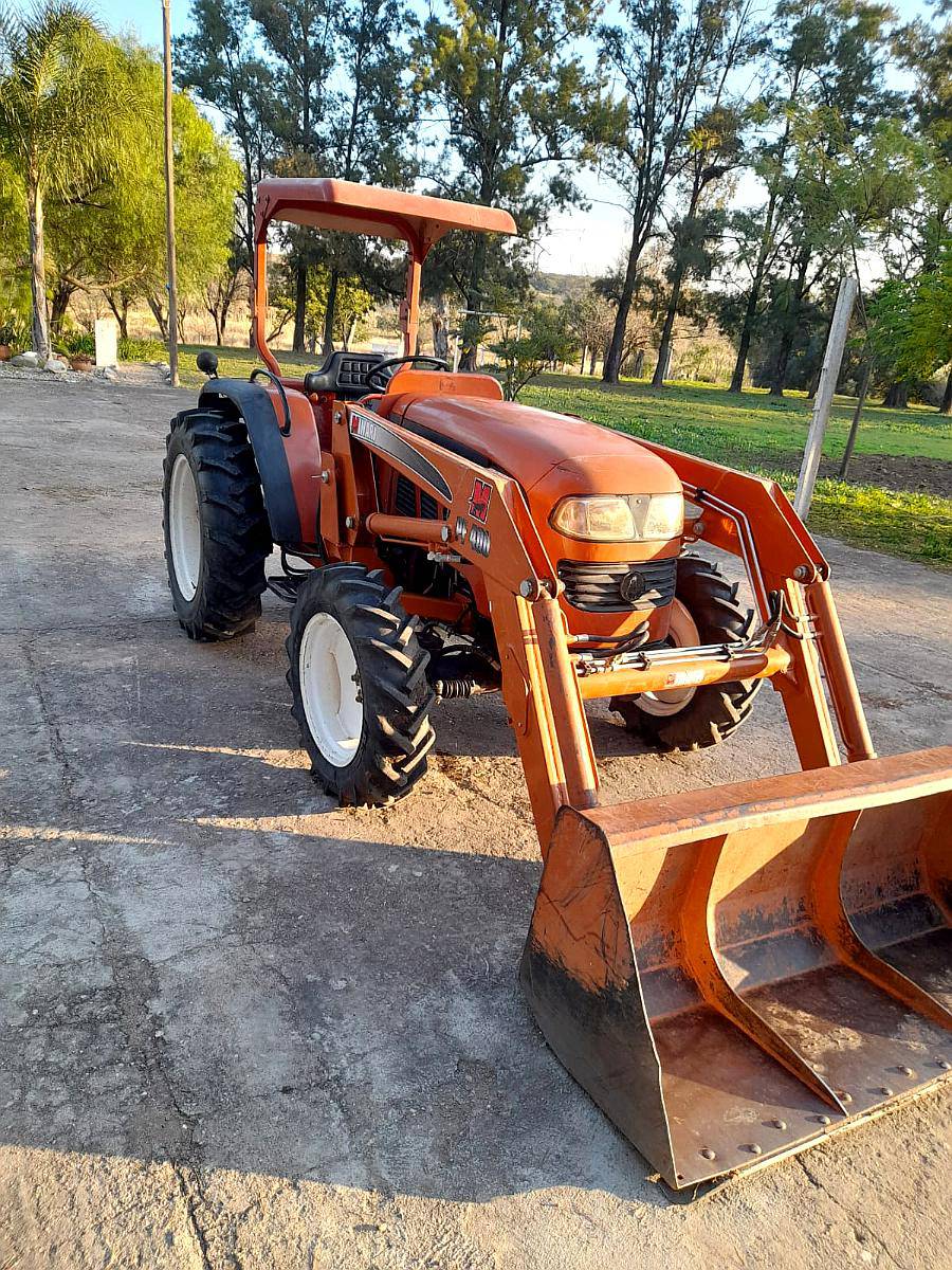 Tractor Hanomag 504 a con Pala Frontal Minari - Año: 2008 - Agroads