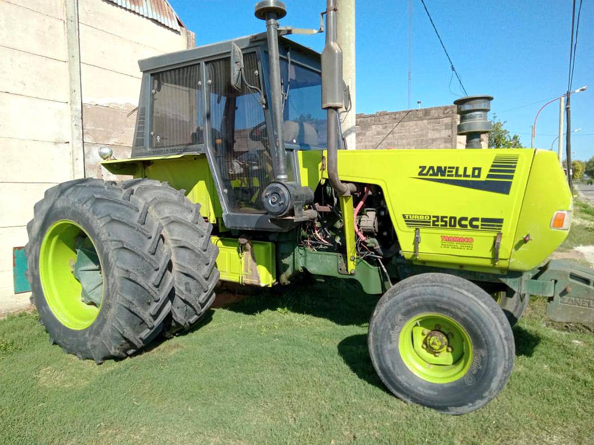 Zanello 250 Convencional C/cabina - Año: 1995 - u$s 32.300 - Agroads