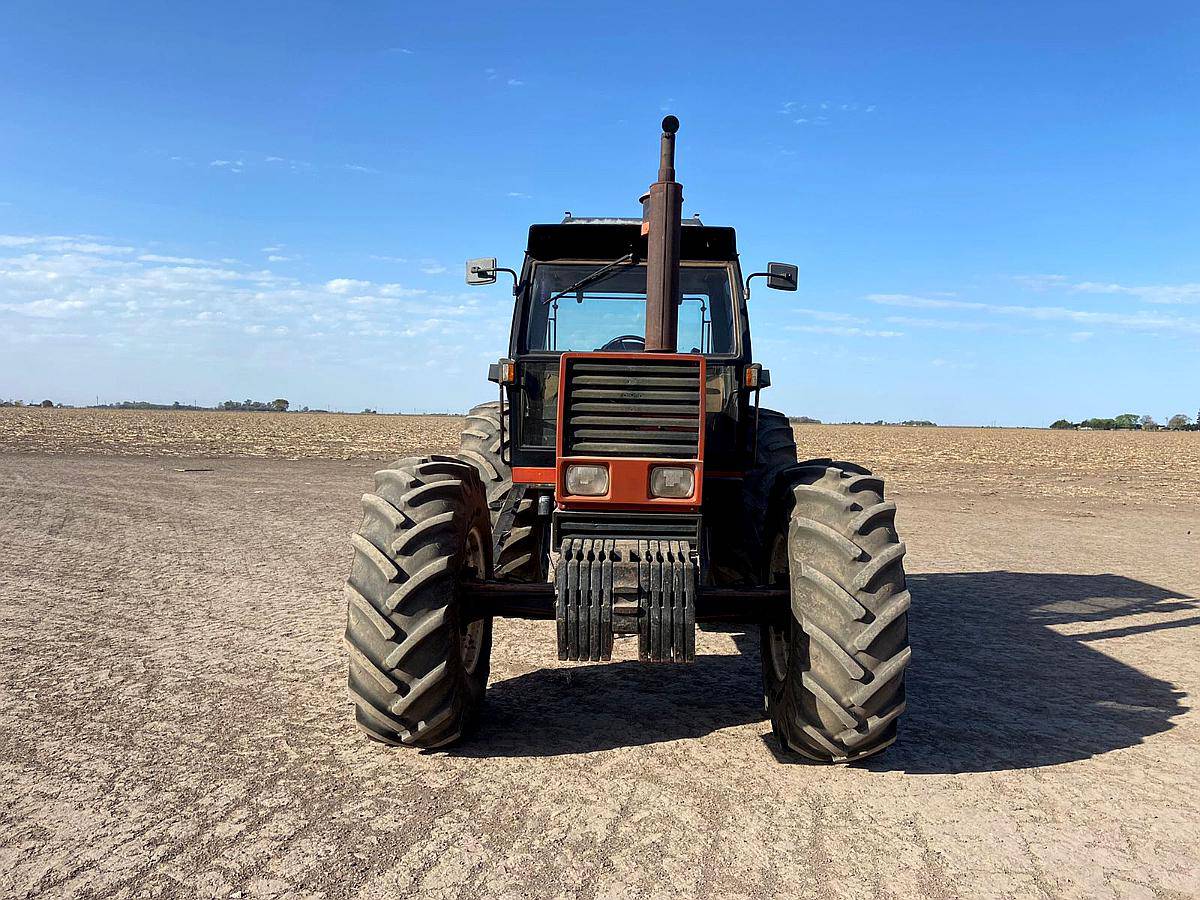 Tractor New Holland 180-90 - Año: 1999 - Agroads
