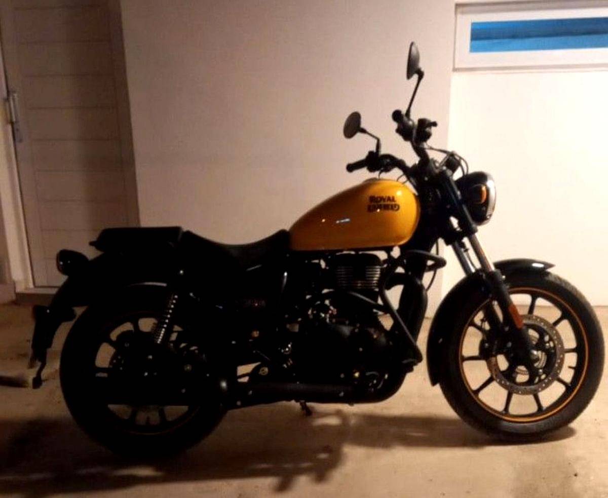 Royal Enfield Meteor 350 Fireball Red/yellow 2023 U$5.199 - Agroads