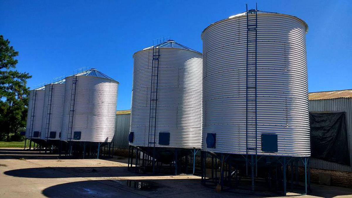 Silos Aereos de Chapa - Agroads