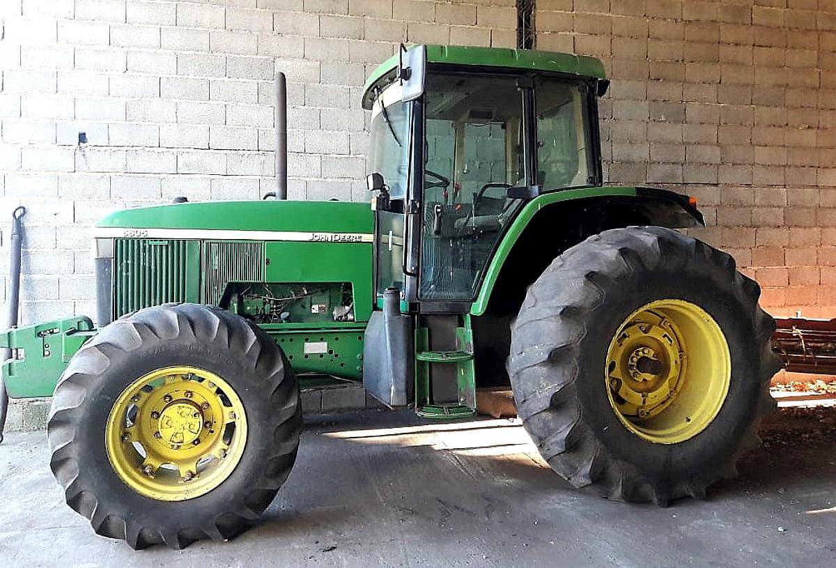 John Deere 6605. muy Bueno Cabina Original - Año: 2004 - Agroads