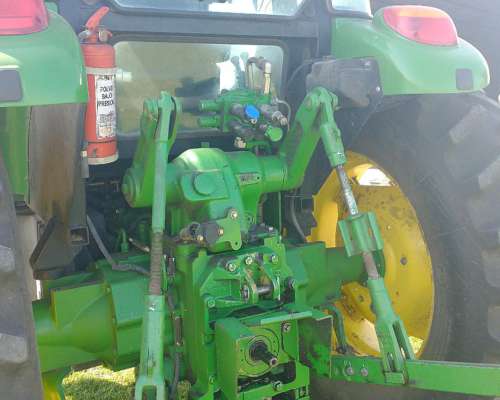 Tractor John Deere 6125d - Año: 2017 - u$s 75.000 - Agroads