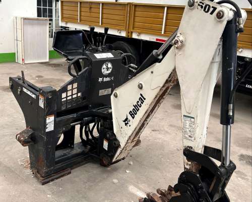 Brazo Retroexcavadora Bobcat 607 año 2014 - Año: 2014 - Agroads