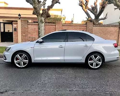 Volkswagen Ventó GLI Motor 2.0 - Año: 2018 - $ 8.280.000 - Agroads (cod ...