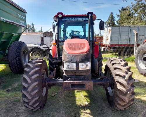 Tractor - Case IH Farmall 100 JX - año 2016 - Año: 2016 - Agroads