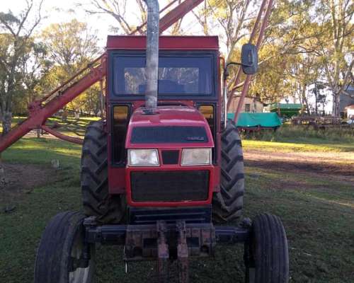 Tractor Case IH 4220 - Año: 1996 - u$s 19.090 - Agroads