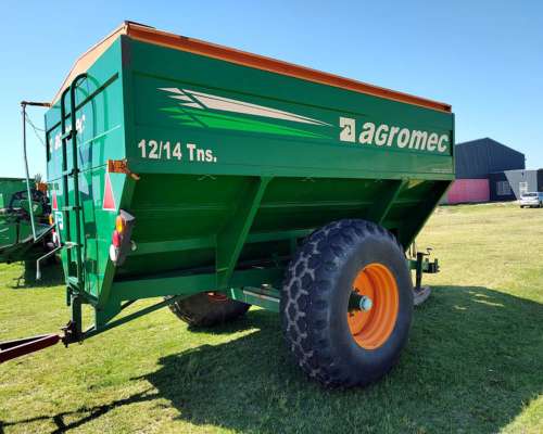 Tolva Agromec 12/14 T Agromec Bascula Magris año 2015 - Agroads