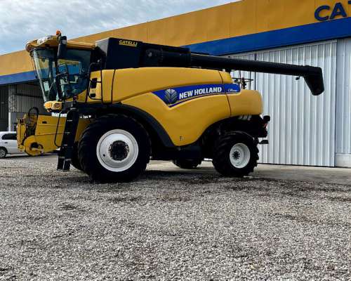 Cosechadora New Holland CR 9080 - Año: 2012 - u$s 479.000 - Agroads