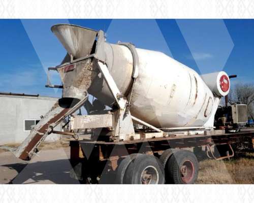 Mixer Indumix 8M3 (id607) - Año: 2005 - Agroads