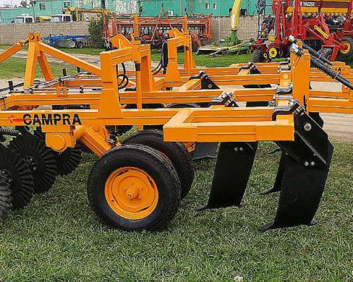 Paratil de 8 Timones Curvos - Año: 2022 - Agroads