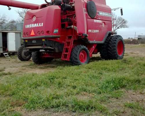 Vassalli AX 7500, con Duales - Año: 2010 - u$s 150.000 - Agroads