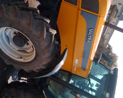 Tractor Valtra BM 120 HP 2008 - TDF - Excelente - Año: 2008 - Agroads
