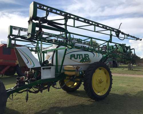 Pulverizador Metalfor Futur 4000 - Año: 2010 - u$s 27.000 - Agroads