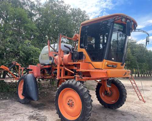 Jacto Uniport 2000 Plus - Año: 2004 - u$s 48.000 - Agroads