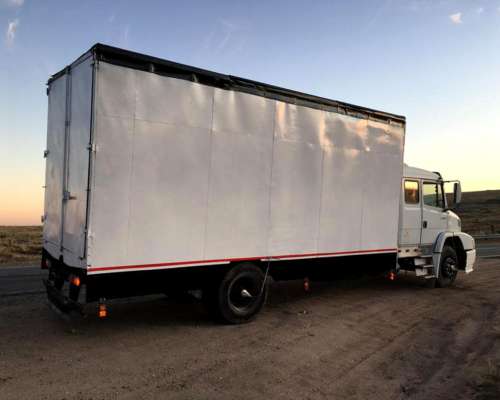 Mercedes Benz 1620 Mod. 2000 Chasis Largo. - Año: 2000 - Agroads