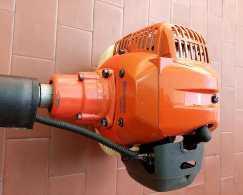 Desmalezadora Motoguadaña Husqvarna 143r II - $ 48.000 - Agroads