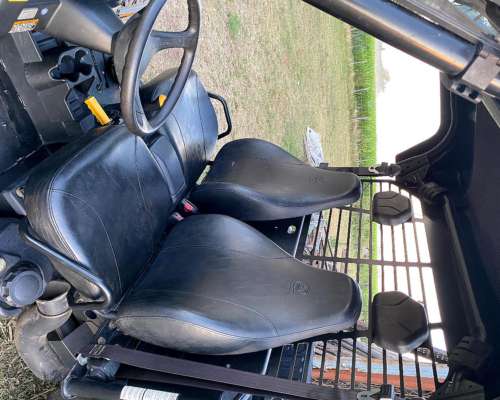 John Deere Gator 825i XUV 4X4 - Año: 2011 - u$s 16.500 - Agroads