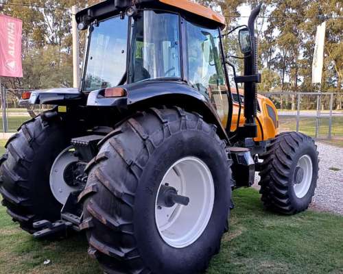 Tractor Valtra AR 150 en Excelente Estado - Año: 2012 - Agroads