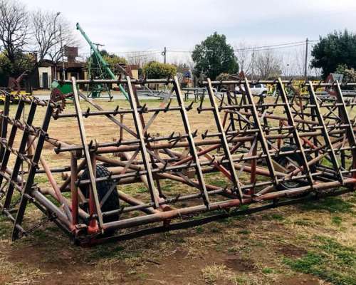 Balanzon con Rabasto y Rastra de 10.50 Mts Budassi - Agroads