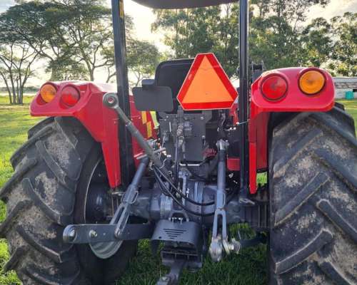 Tractor MF 4275 con Pala Frontal Om-500-f Platinum. - Agroads
