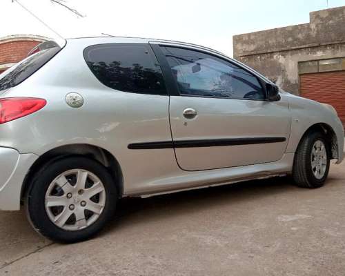 Peugeot 207 Mod 2010 - Año: 2010 - Agroads