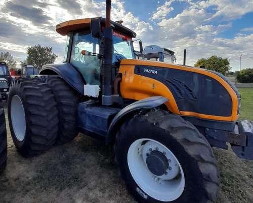 Valtra VT 190 año 2014 con 4.000 Hs con Piloto - Año: 2014 - Agroads