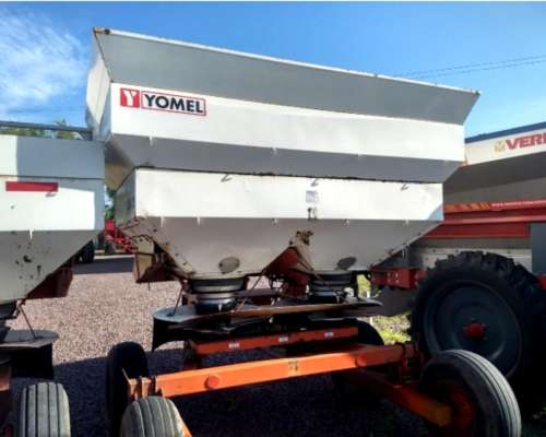 Fertilizadora Yomel RD3036 - Año: 2006 - $ 650.000 - Agroads