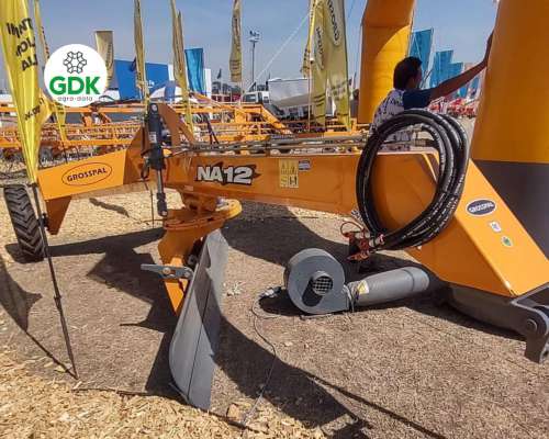 Niveladora de Arrastre NA12 con CIL - Año: 2023 - u$s 9.850 - Agroads