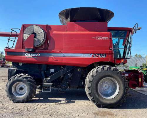 Cosechadora Case 2799 4X2 - año 2011- 2300 Hs - Año: 2011 - Agroads