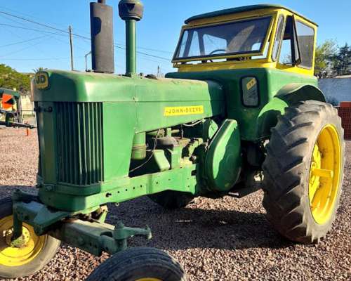 Tractor John Deere 730, Buen Estado - $ 750.000 - Agroads