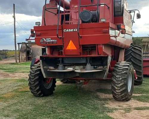 Cosechadora Case IH Axial Flow 2388 - Plataforma 30 Pies. - Agroads