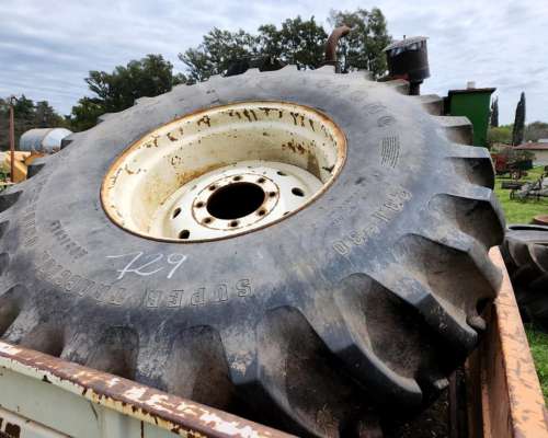 Juego de Cubiertas Usadas Firestone Super Traccion Universal - Agroads