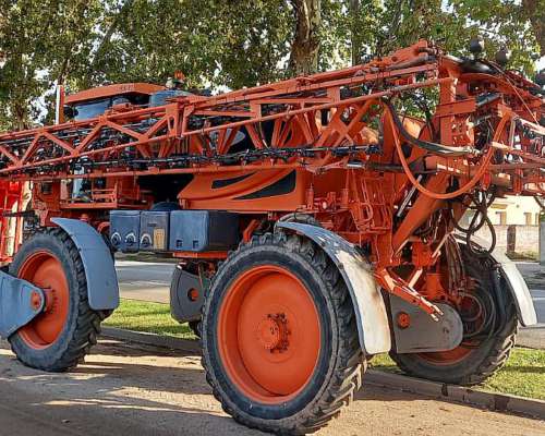 Pulverizadora Autopropulsada Jacto 3030 - Año: 2009 - Agroads