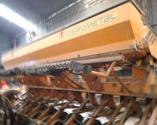 Sembradora Agrometal Arrocera GX 21x21 - $ 2.000.000 - Agroads