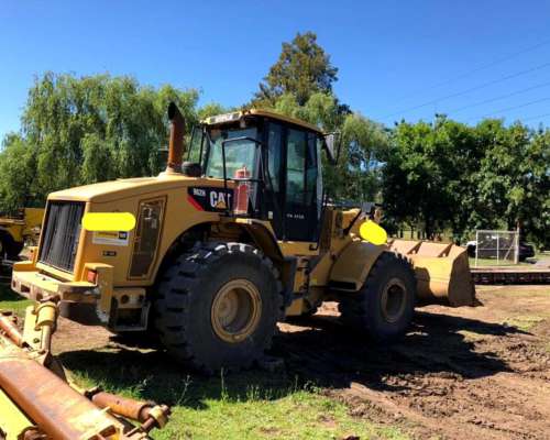 Cargadora Caterpillar 962h. año 2011.- 13.000 HS. Balde 4 M - Agroads