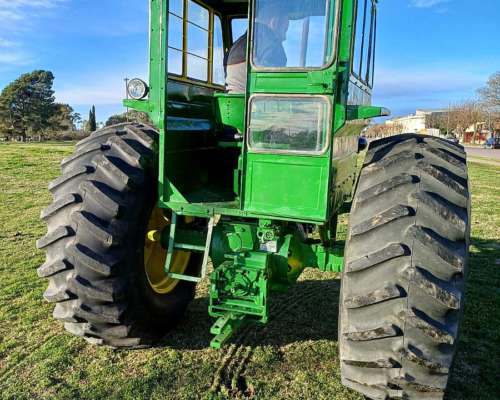 Tractor John Deere 4420 - Agroads