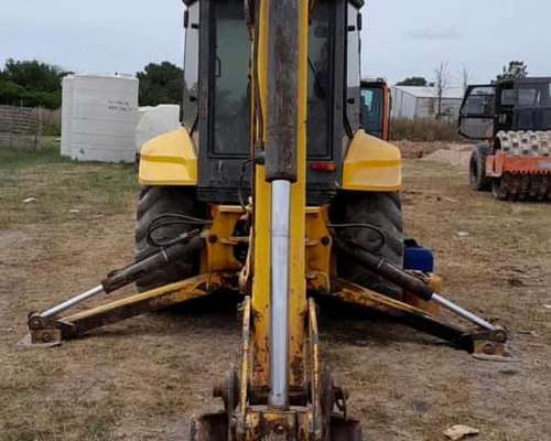 Retro Pala New Holland año 2009 - Año: 2009 - u$s 60.000 - Agroads