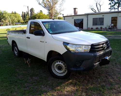 Toyota Hilux Cabina Simple 4X4 - Año: 2017 - $ 7.200.000 - Agroads