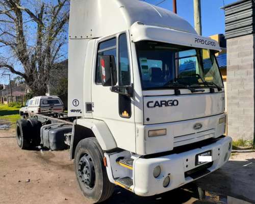 Camión Ford Cargo 1517 - Año: 2008 - $ 3.900.000 - Agroads