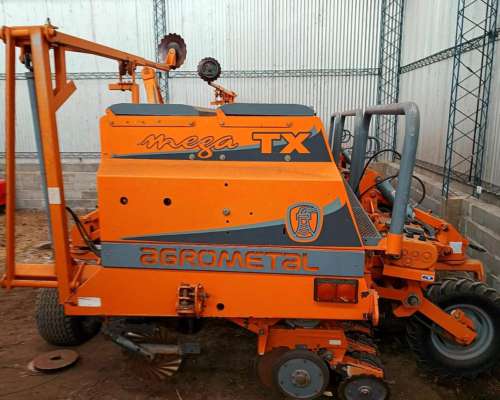 Agrometal TX Mega 23 Surcos a 35 - Año: 2011 - Agroads
