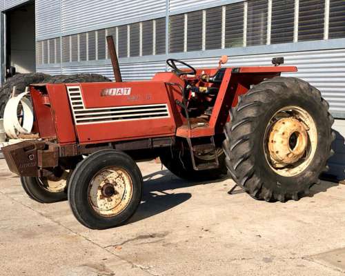 Tractor Fiat 880 4X2 - Agroads
