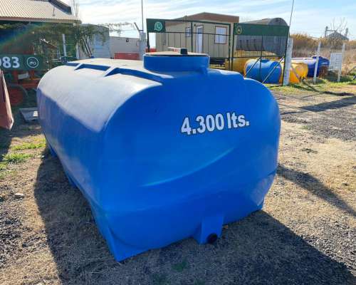 Tanque de Plastico de 4300 Lts con Rompeolas - $ 185.000 - Agroads