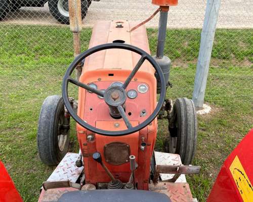 Tractor Massey Ferguson 1088 - Año: 1975 - u$s 12.000 - Agroads