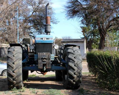 Tractor Ford 8030 Doble Traccion - Año: 1998 - $ 5.400.000 - Agroads