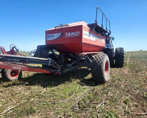 Tanzi AIR Drill , Excelente Estado - Año: 2015 - Agroads