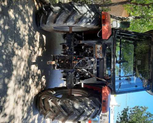 Case CX100 8000 Horas - Año: 2001 - Agroads