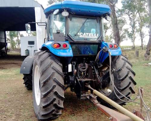 Tractor New Holland TD5 110 HP 2017 - Tres Puntos - 2.700 Hs - Agroads