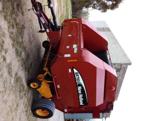 New Holland BR 780 - Año: 2005 - u$s 35.000 - Agroads