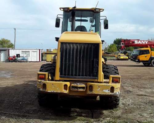 Cargadora Caterpillar 938h año 2013. 7600 Hs - Año: 2013 - Agroads